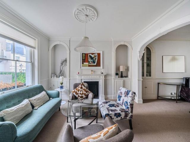 4 bedroom flat to rent