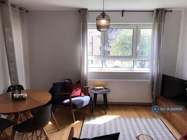4 bedroom flat to rent