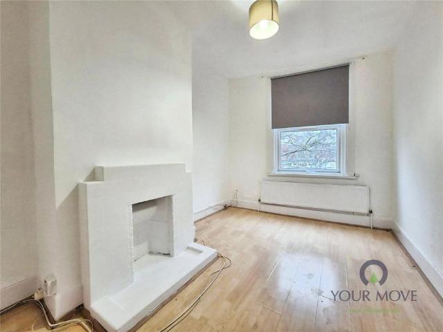 4 bedroom flat to rent