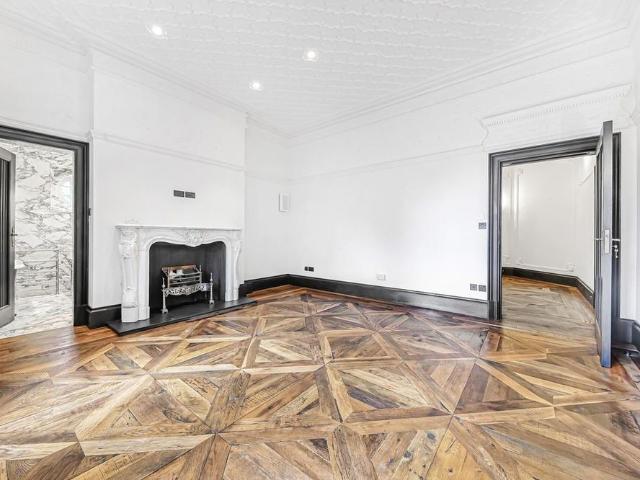 4 bedroom flat to rent