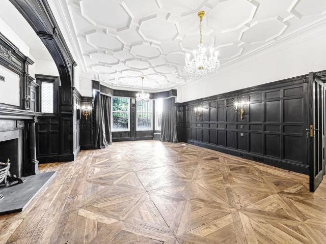 4 bedroom flat to rent
