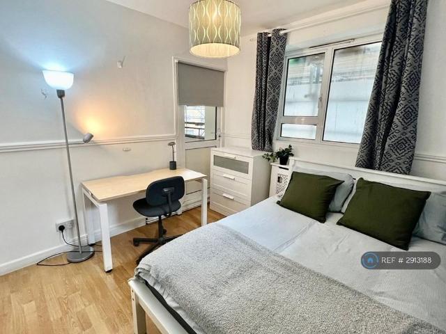 4 bedroom flat to rent