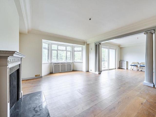 4 bedroom flat to rent