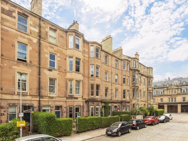 4 bedroom flat to rent