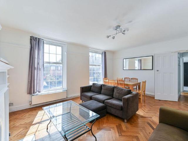 4 bedroom flat to rent