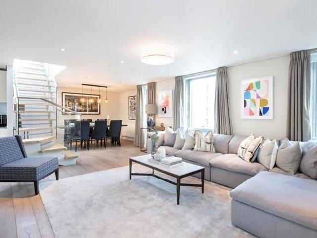 4 bedroom flat with 1 reception and 3 bathrooms in Paddington, W2