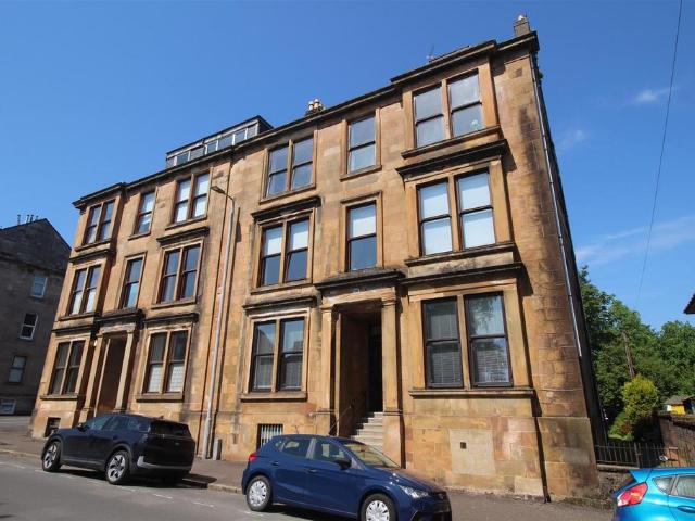 4 bedroom flat for sale