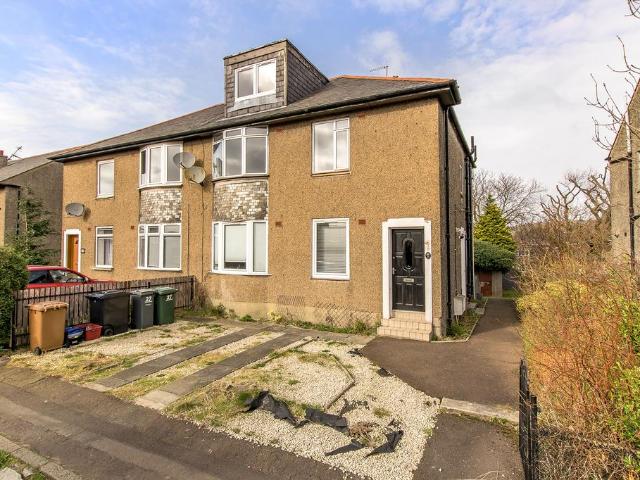 4 bedroom flat for sale