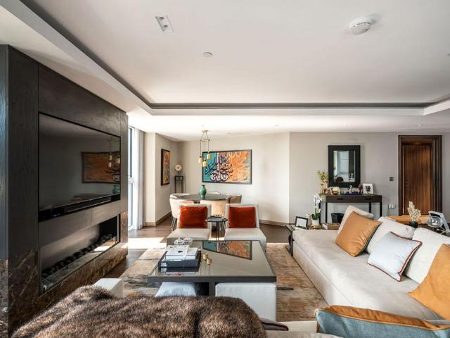 4 bedroom apartment for sale