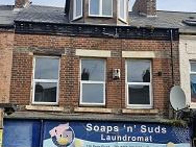 4 bedroom flat for sale