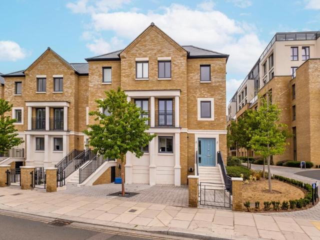 4 bedroom house for sale