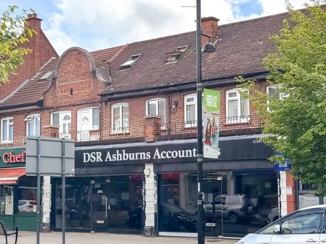 4 bedroom flat for sale
