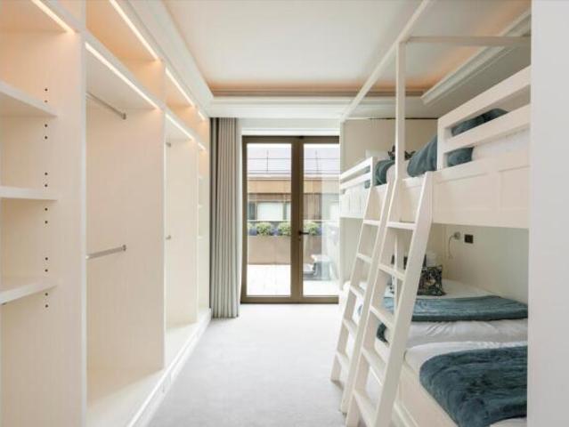 4 bedroom flat for sale in 1 Ashburton Place, Mayfair, London, W1J
