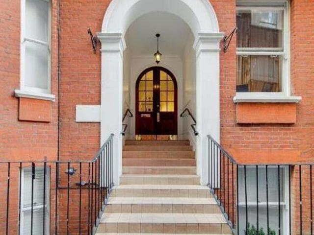 4 Bedroom Flat For Sale In 36 Buckingham Gate, London