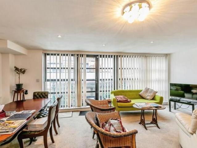 4 bedroom flat for sale in 3 Norfolk Avenue, BRISTOL, BS2