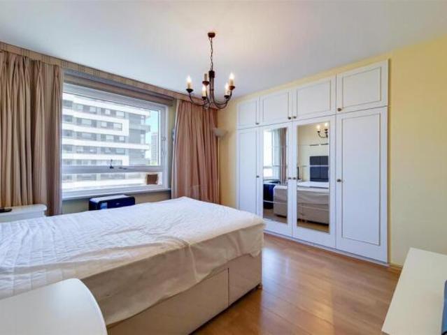 4 bedroom flat for sale in THE WATER GARDENS, London, W2