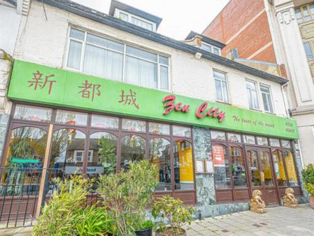 4 Bedroom Flat For Sale In Westcliff on sea