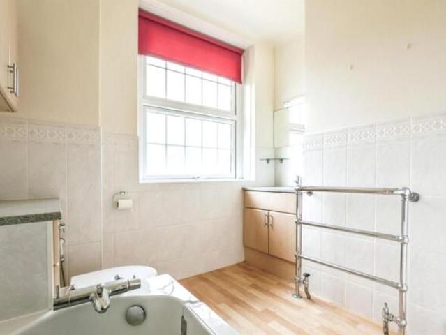 4 bedroom flat for sale in Bath Road, Bournemouth, BH1