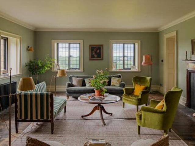 4 Bedroom Flat For Sale In Bruton