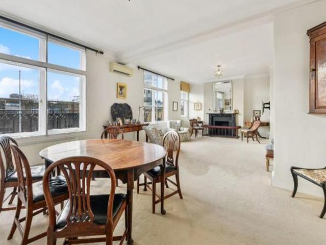 4 bedroom flat for sale in Bryanston Mansions, York Street, London, W1H