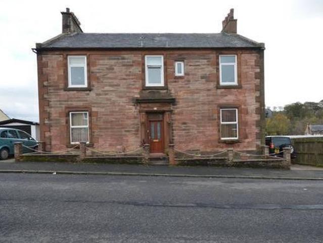4 bedroom flat for sale in High Street Newmilns KA16 KA16