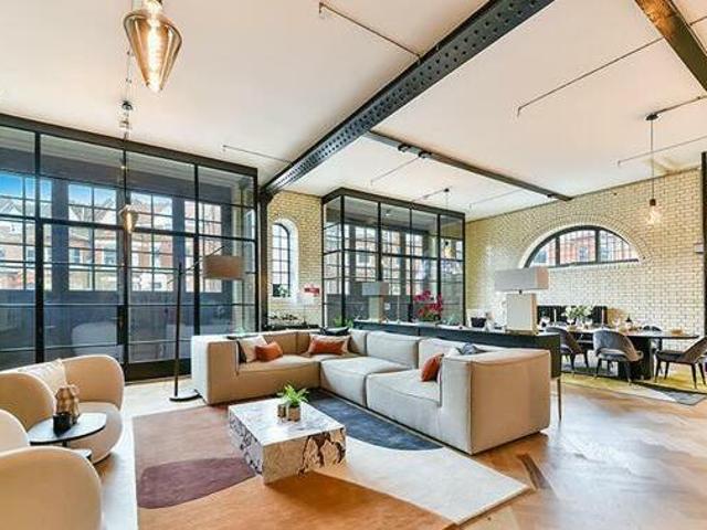 4 Bedroom Flat For Sale In London