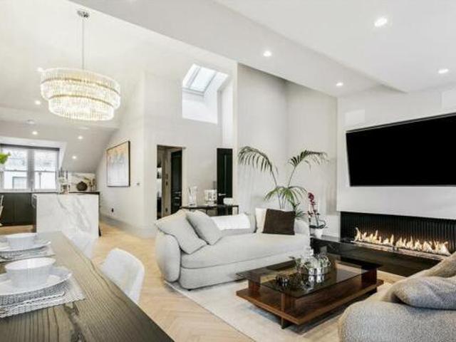 4 Bedroom Flat For Sale In London