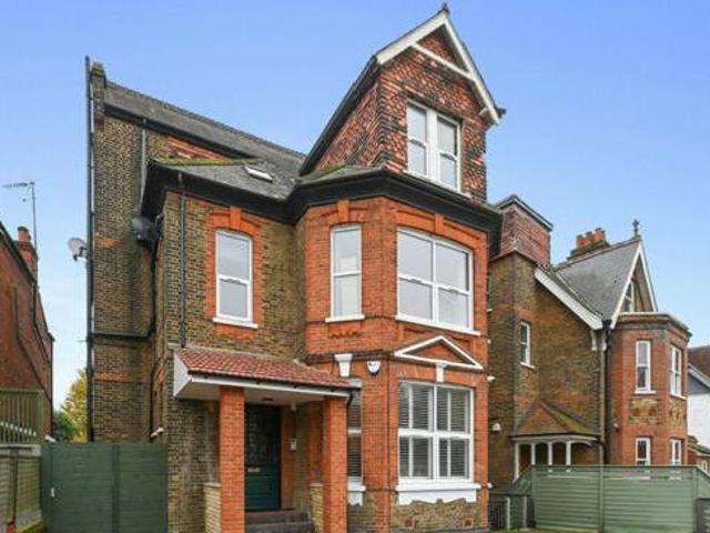 4 Bedroom Flat For Sale In London