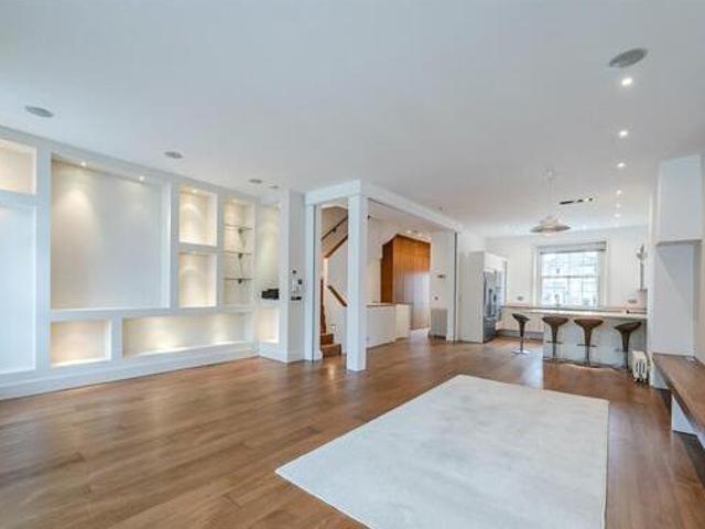 4 Bedroom Flat For Sale In London