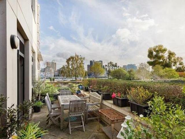 4 Bedroom Flat For Sale In London