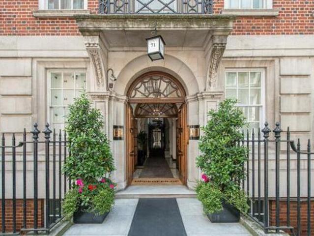 4 Bedroom Flat For Sale In Mayfair, London