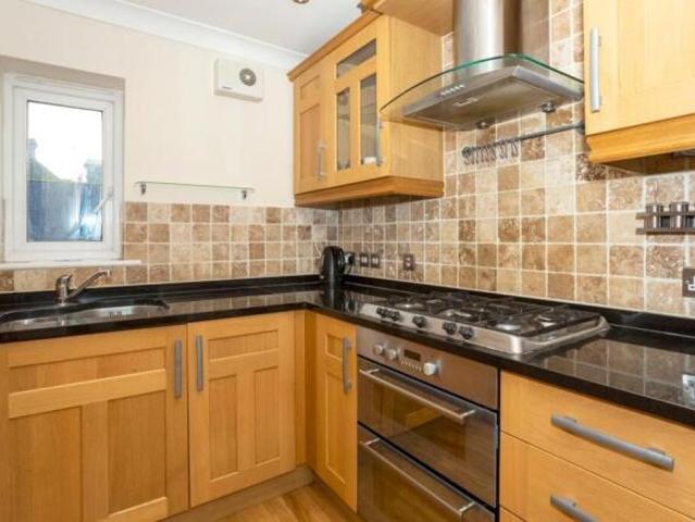 4 bedroom flat for sale in Nash Gardens, Broadstairs, CT10