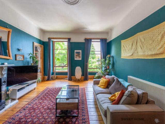 4 bedroom flat for sale in Shields Road, Glasgow, G41