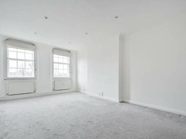 4 Bedroom Flat For Sale In South Kensington, London