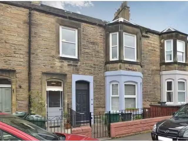4 bedroom flat for sale, Ryehill Place, Leith Links, Leith, EH.