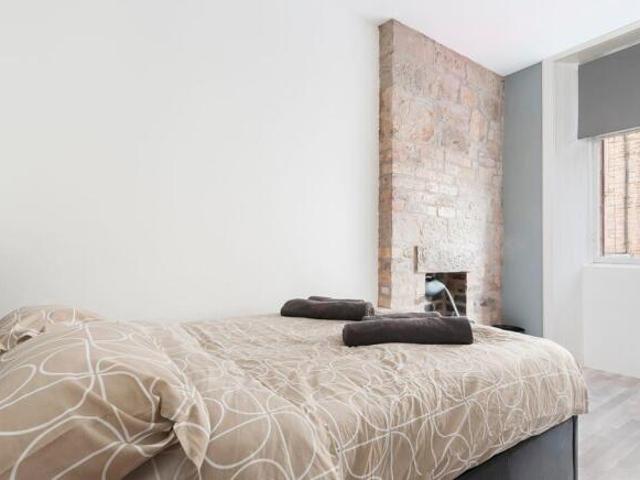 4 bedroom flat for rent in 52P St Marys Street, Edinburgh, EH1 1TA, EH1
