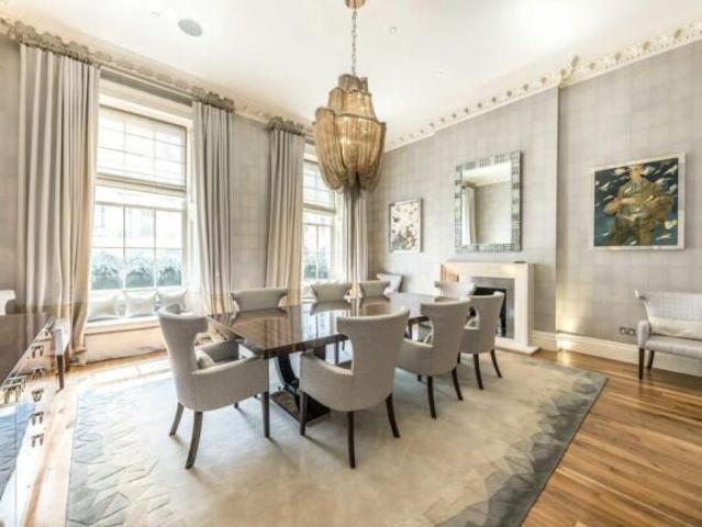 4 bedroom flat for rent in Upper Grosvenor Street, Mayfair, W1K