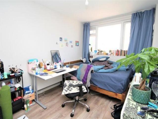 4 bedroom flat for rent in Westerham, Bayham Street, Camden, NW1