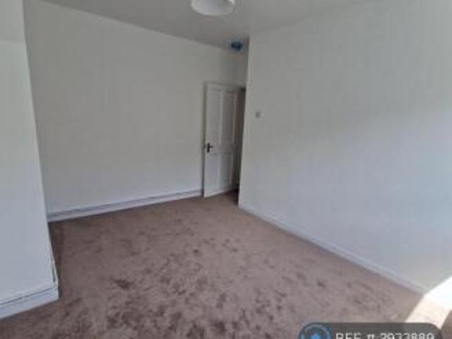 4 bedroom flat for rent in White City Estate, London, W12