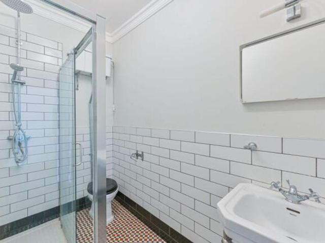 4 bedroom flat for rent in Anerley Park, Anerley, London, SE20