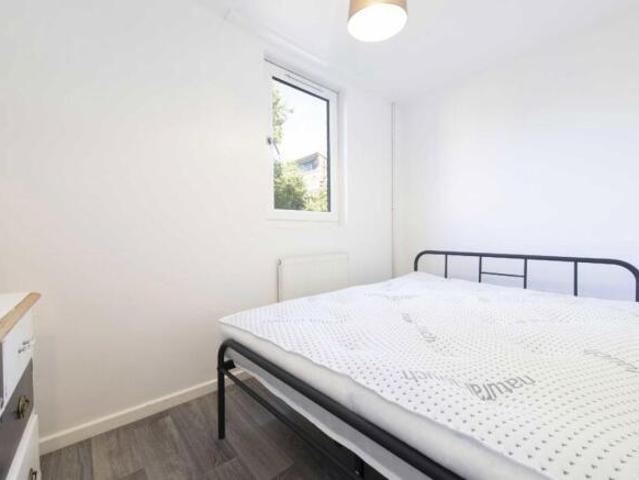 4 bedroom flat for rent in Ashbrook Road, Upper Holloway, N19