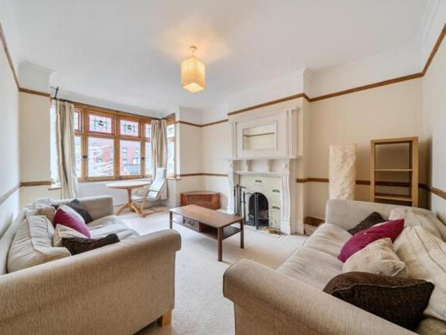 4 bedroom flat for rent in Beverstone Road London SW2