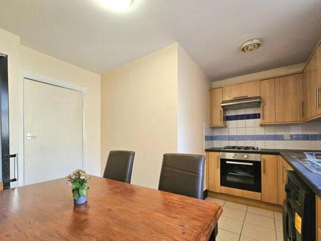 4 Bedroom Flat For Rent In Bromley