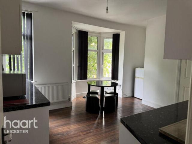 4 bedroom flat for rent in Brazil Street, Leicester, LE2