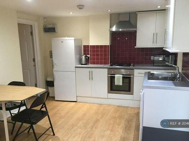 4 Bedroom Flat For Rent In Bradford
