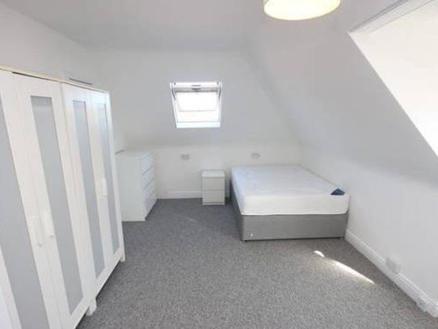 4 bedroom flat for rent in Burnaby Road Alum Chine BH4