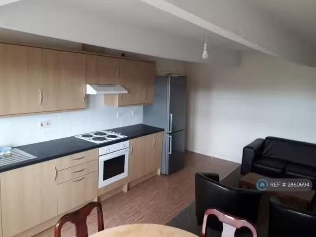 4 bedroom flat for rent in Camden Crescent, Bath, BA1