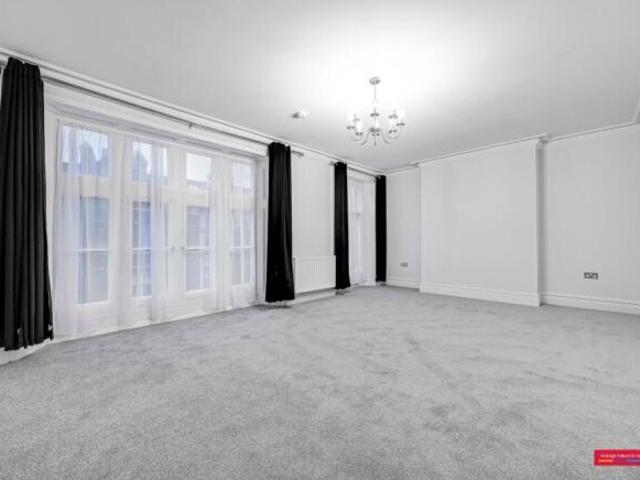 4 bedroom flat for rent in Cabbell Street, Marylebone, London, NW1