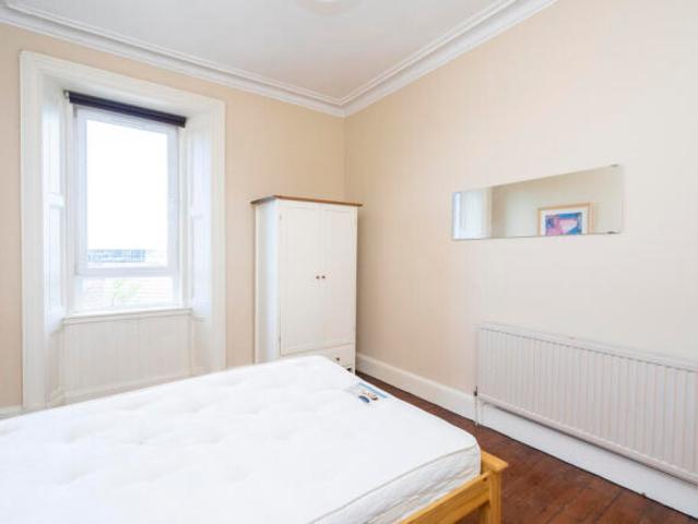 4 bedroom flat for rent in Dalry Road, Edinburgh, EH11