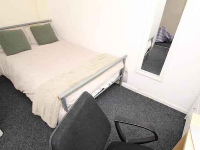 4 Bedroom Flat For Rent In Dunkirk, Nottingham